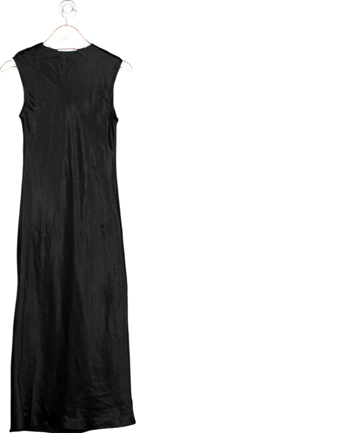 Reliked | Buy Second Hand & Preloved Clothes from Influencers